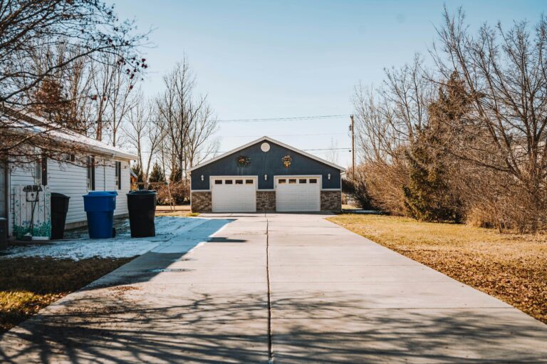 What are the Rules for Shared Driveways?